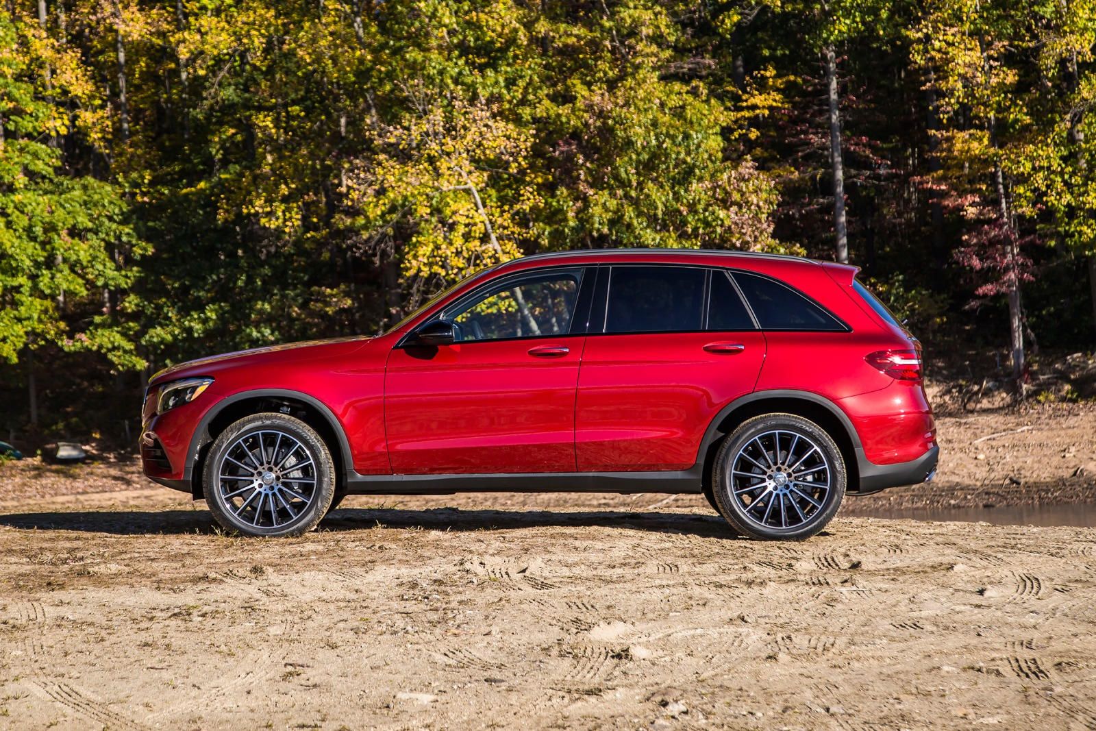 2018 Mercedes-Benz GLC-Class SUV Exterior Photos