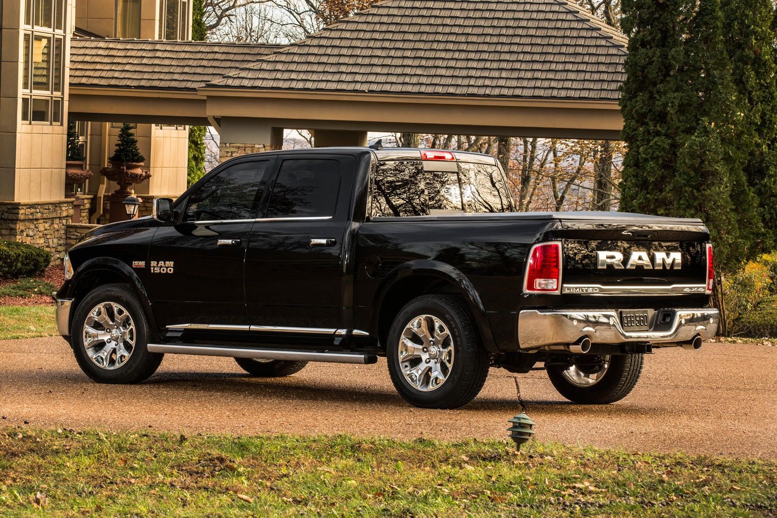 2016 Ram 1500 Specs & Trims