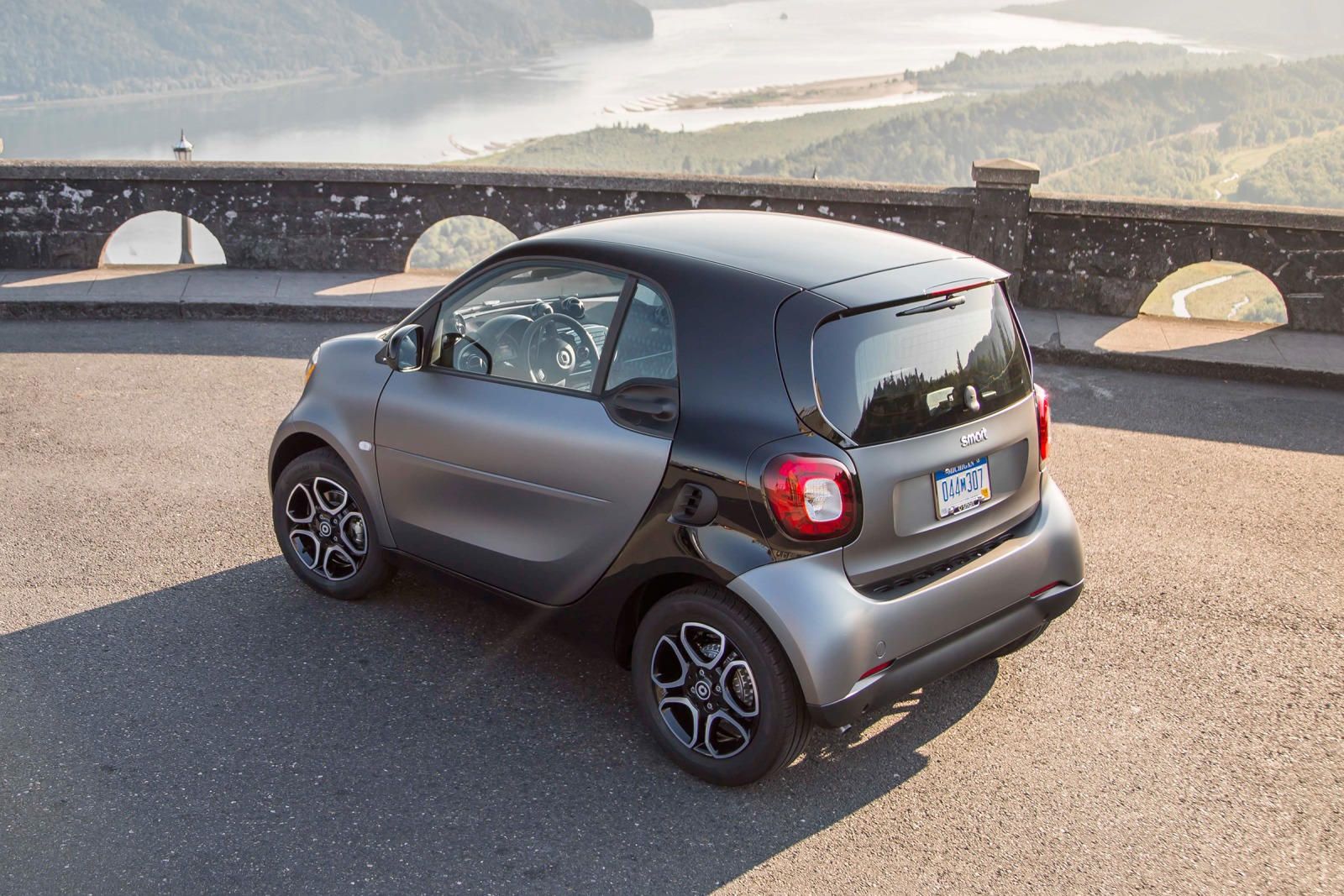 2016 smart fortwo Exterior Photos