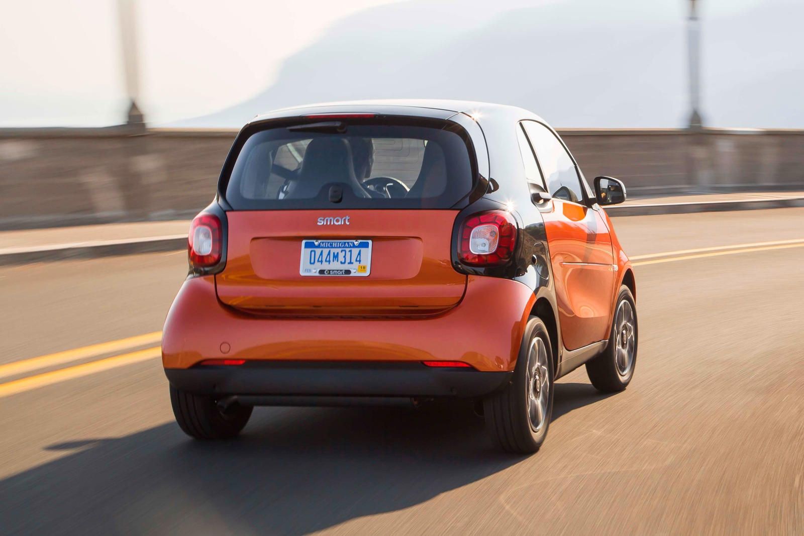 2016 smart fortwo Exterior Photos