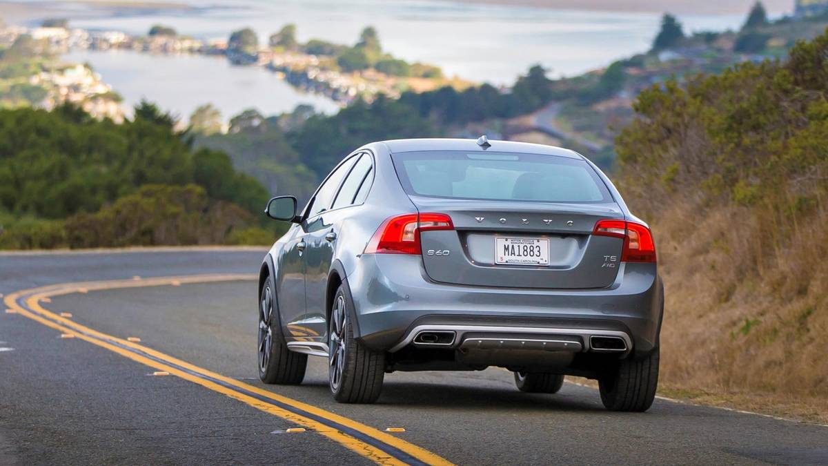 2017 Volvo S60 Cross Country For Sale