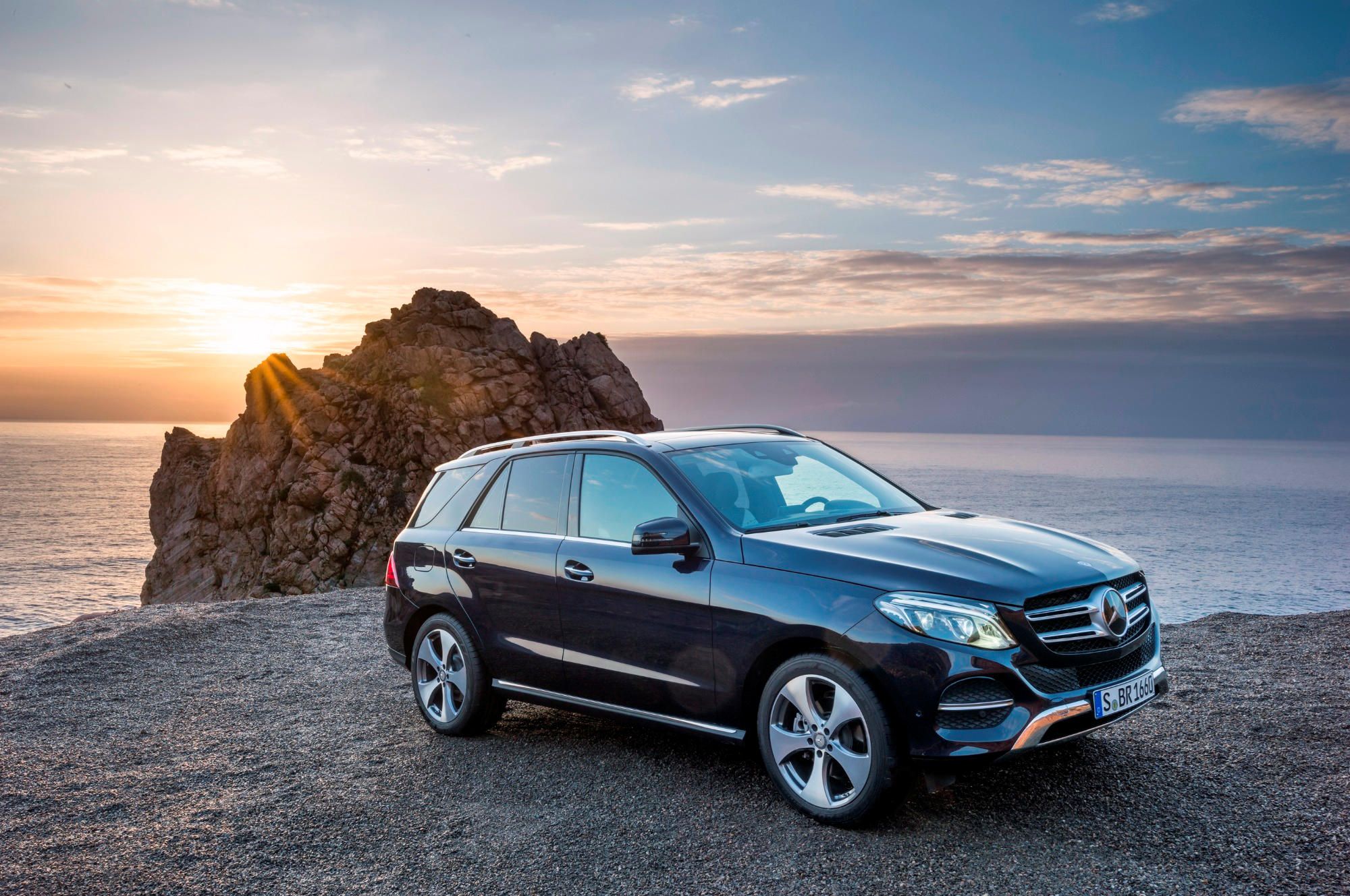 2017 Mercedes-Benz GLE-Class SUV Specs & Trims