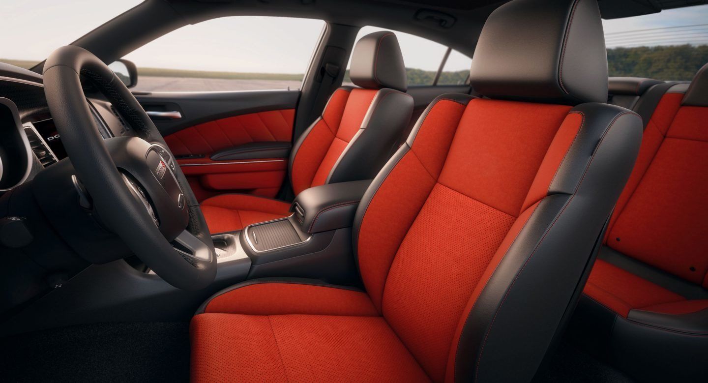2017 Dodge Charger SRT 392 Interior Photos