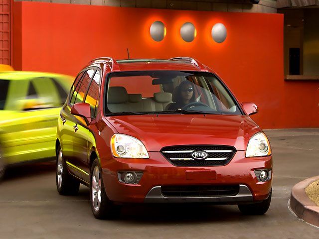 Kia Rondo Perfect if on a Budget