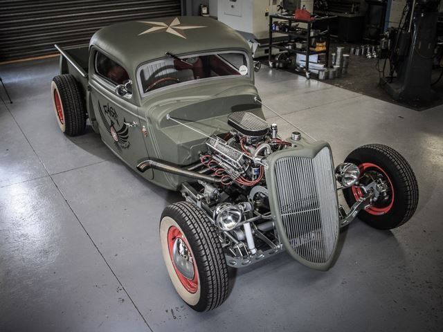 This Phoenix 1934 Ford Hotrod Is Actually A Full On Kit Car