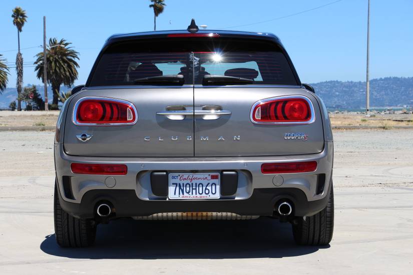 2016 Mini Cooper Clubman Pricing, Photos & Specs