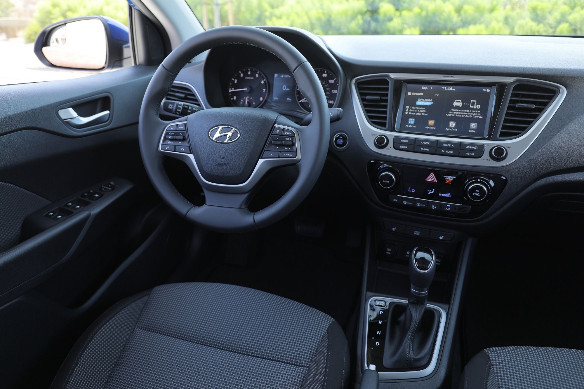 2021 accent hyundai store
