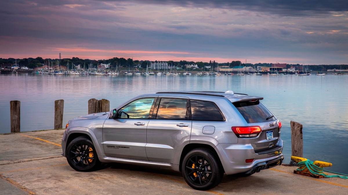 2021 Jeep Grand Cherokee Trackhawk Pricing, Photos & Specs