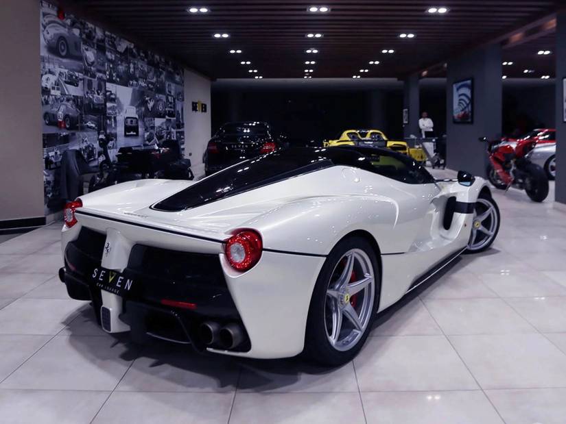 laferrari white wheels