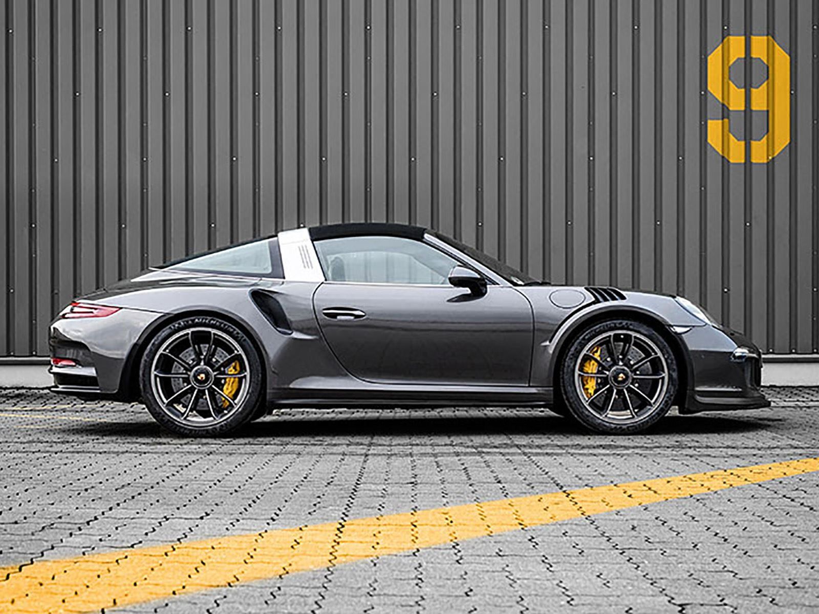 This Is The Next Best Thing To A Porsche 911 GT3 RS Convertible