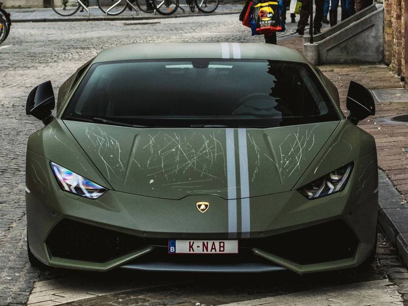 lamborghini vandalized