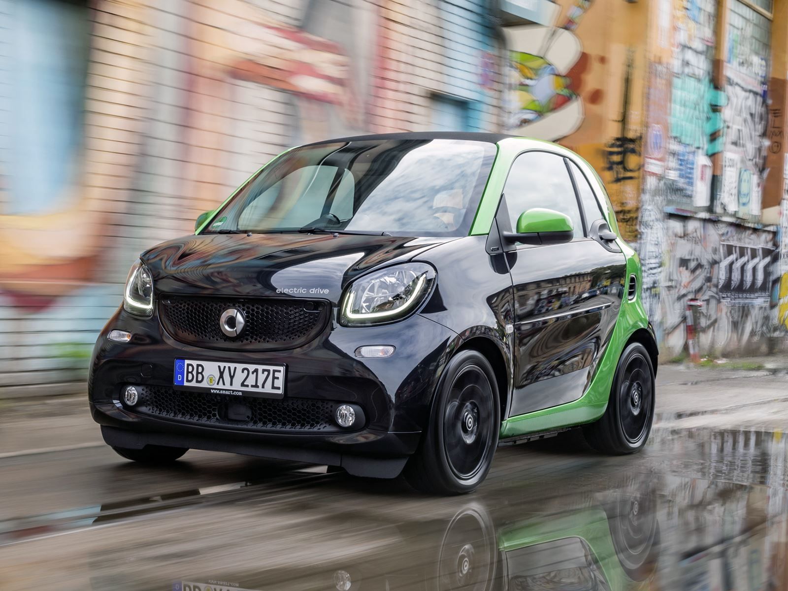 Smart Fortwo Celebrates 10 Years In America With New Special Edition