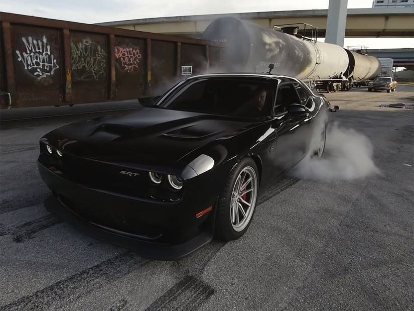 This Is The Most Epic Challenger Hellcat Burnout You'll Ever See