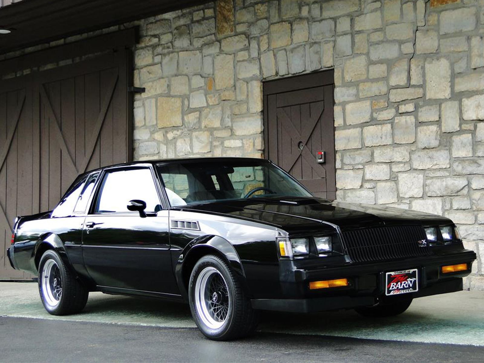 Amazingly, Buick Built America's Two Best Performance Cars Of The 80s