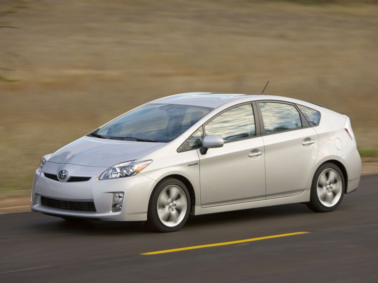 Toyota Has Found A Way To Make Old Prius Batteries Useful