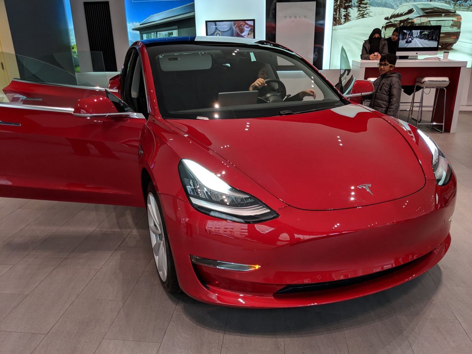 Check Out These Seriously Bad Tesla Model 3 Quality Control Issues