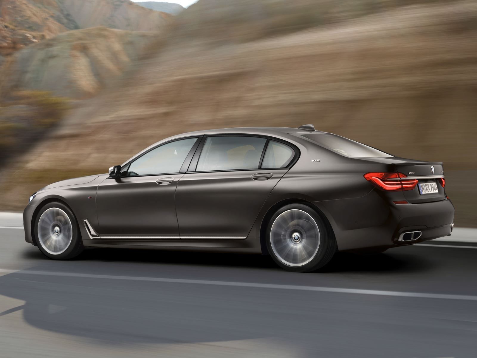 BMW Killing Off Last V12 Model?