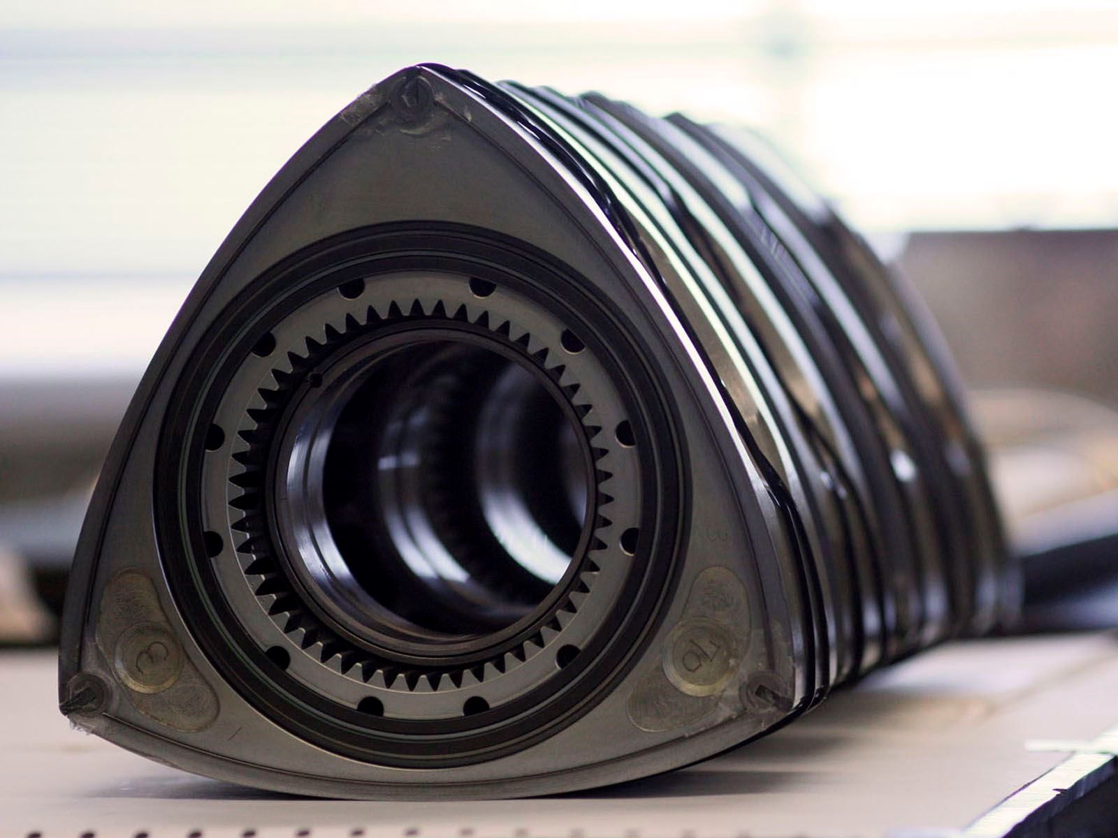 Mazda Gives More Details On Its Future Rotary Engine