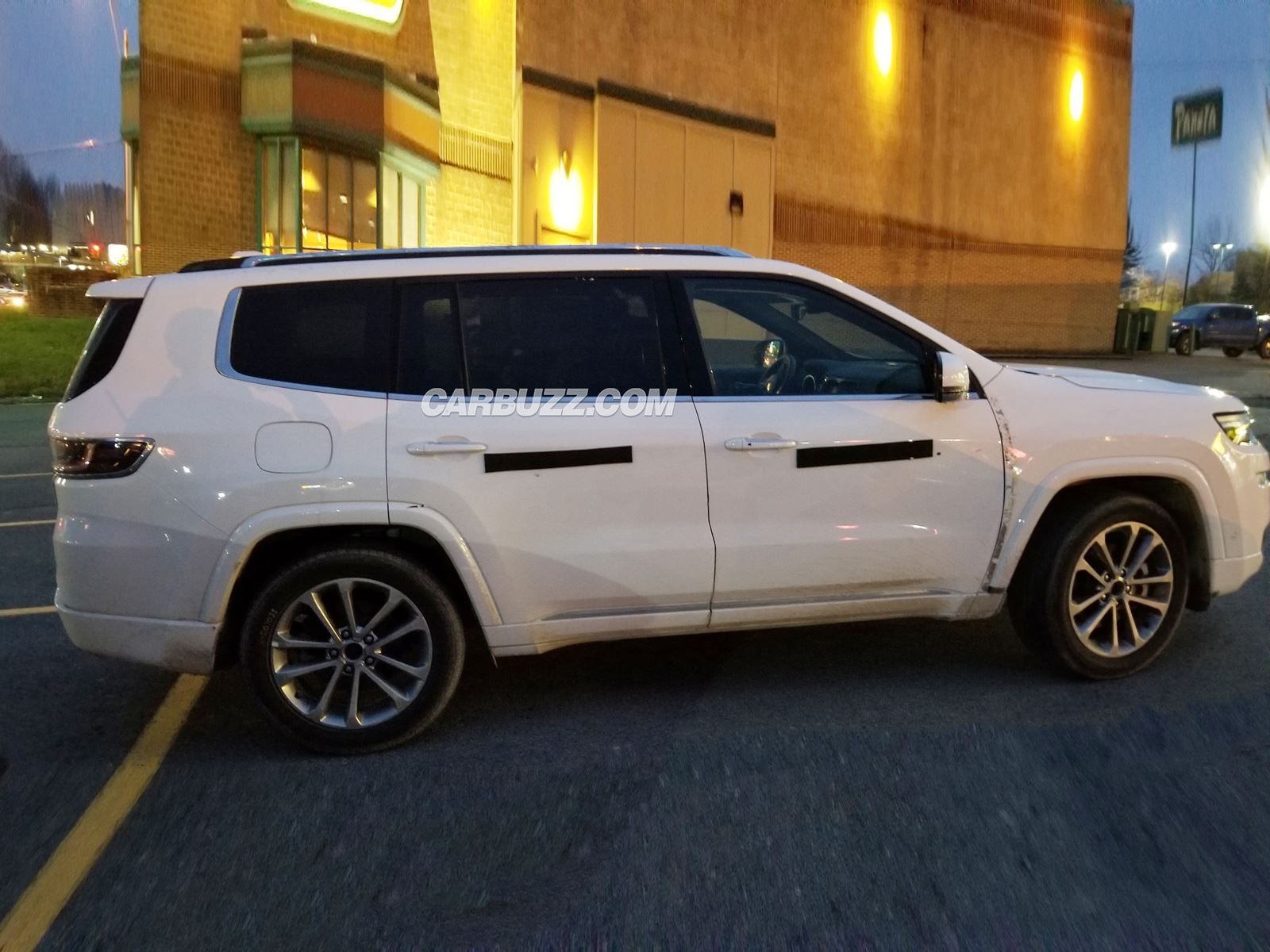 We Spotted The Jeep Grand Commander Testing In The US
