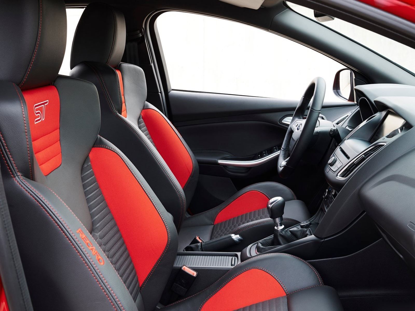 Affordable And Comfortable Fun: 2018 Ford Focus ST