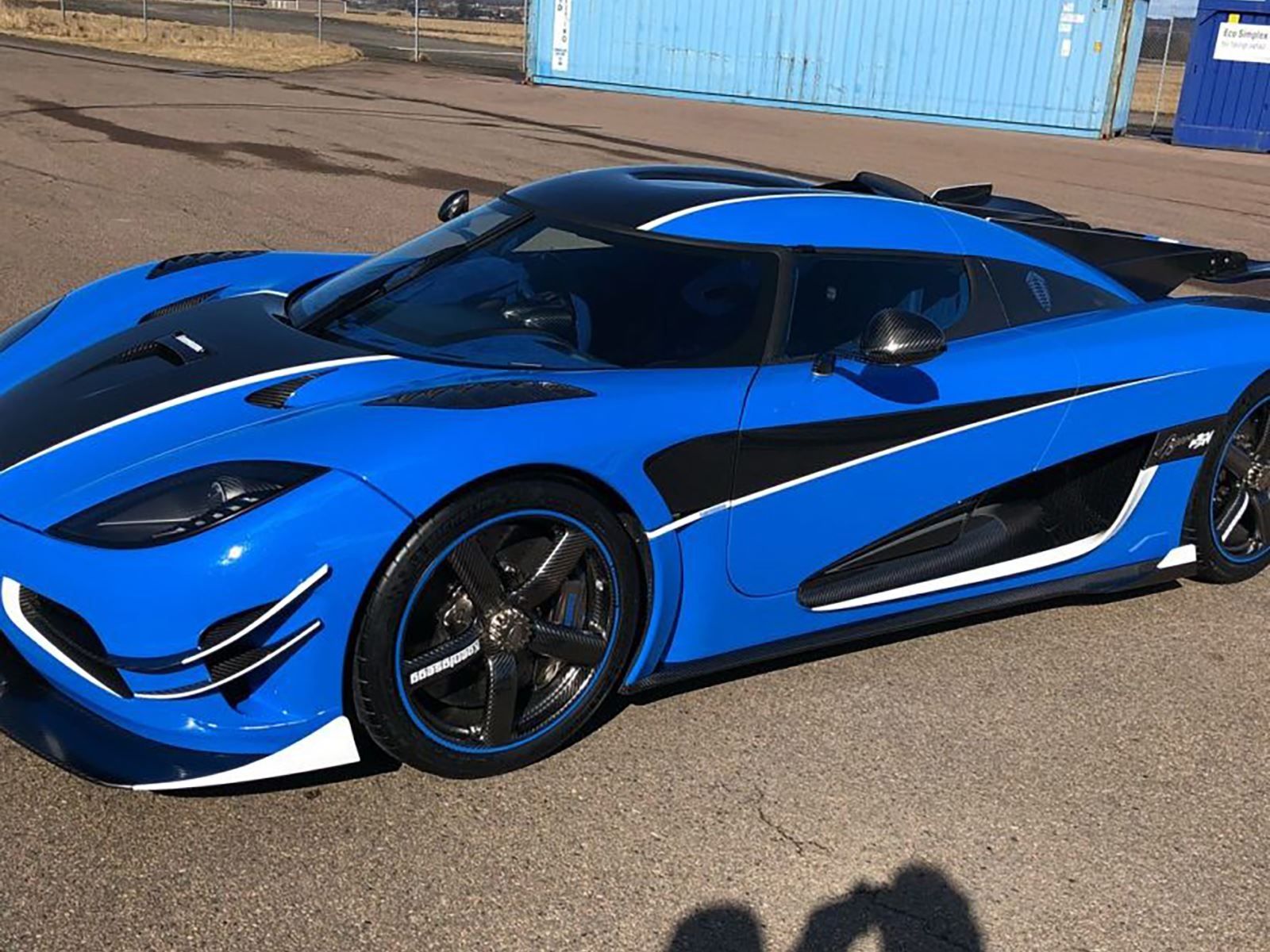 Two-Tone Blue Koenigsegg Agera RSN Is A One-Off Beauty