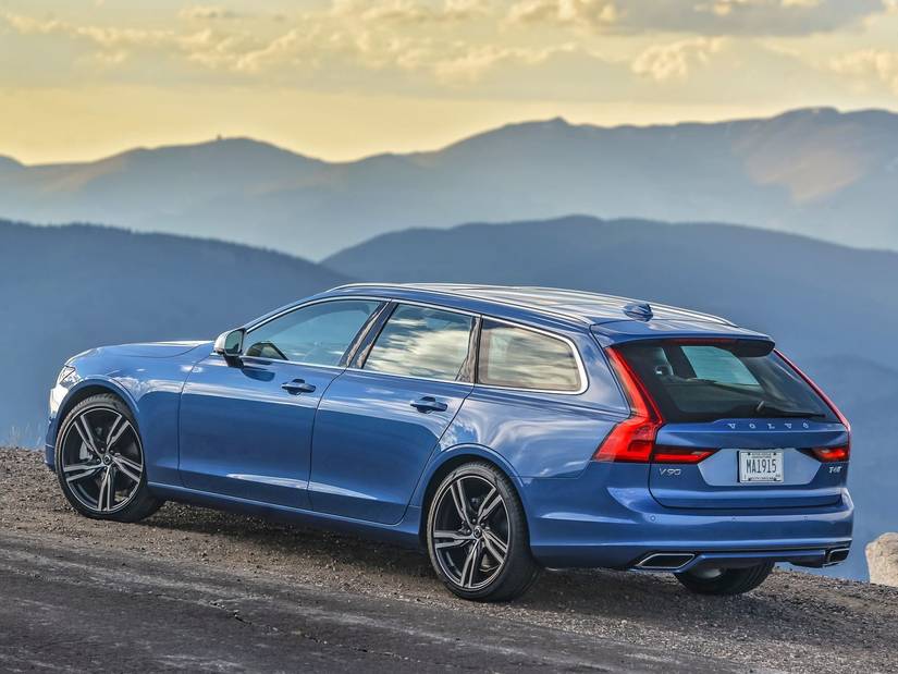 Amazing Station Wagons That Nobody Buys