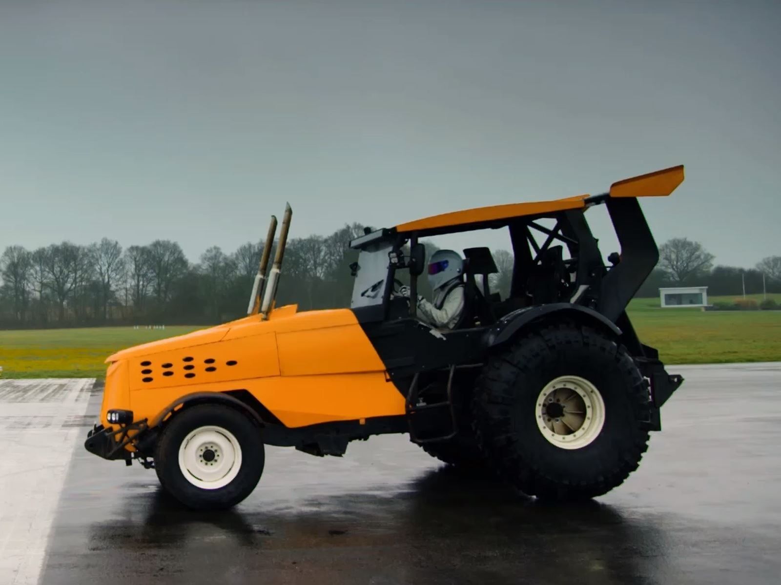 The Stig Sets World Speed Record In A Tractor