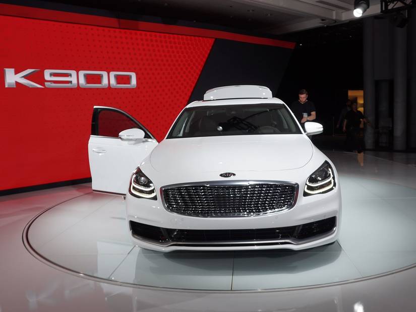 All-New Kia K900 Is A Sleek And Sophisticated Luxury Sedan