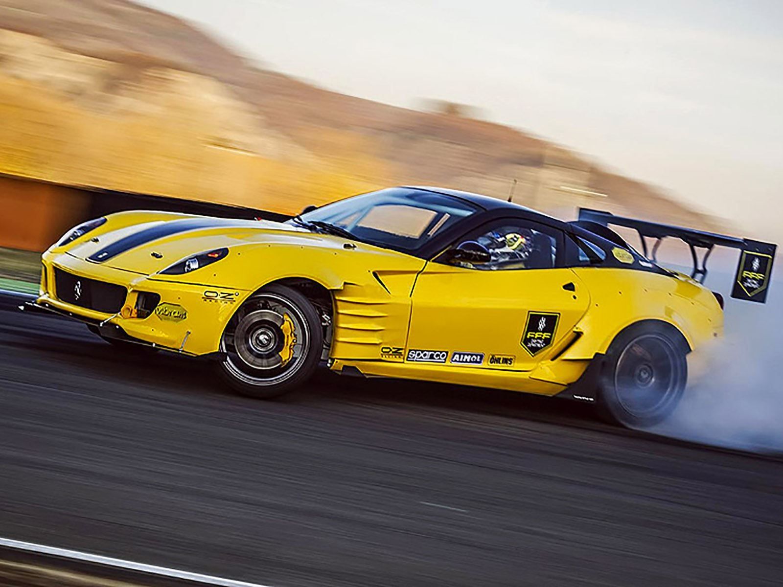 900-HP Ferrari 599 Catches Fire In Formula Drift Debut
