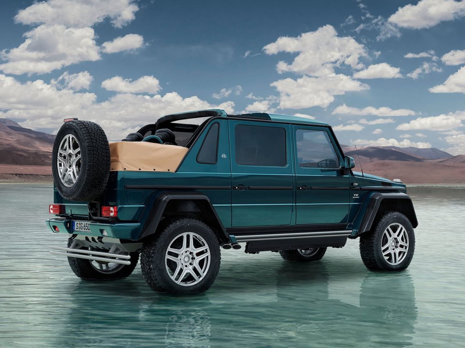 Here's Our First Look At The Mercedes-Maybach SUV Concept