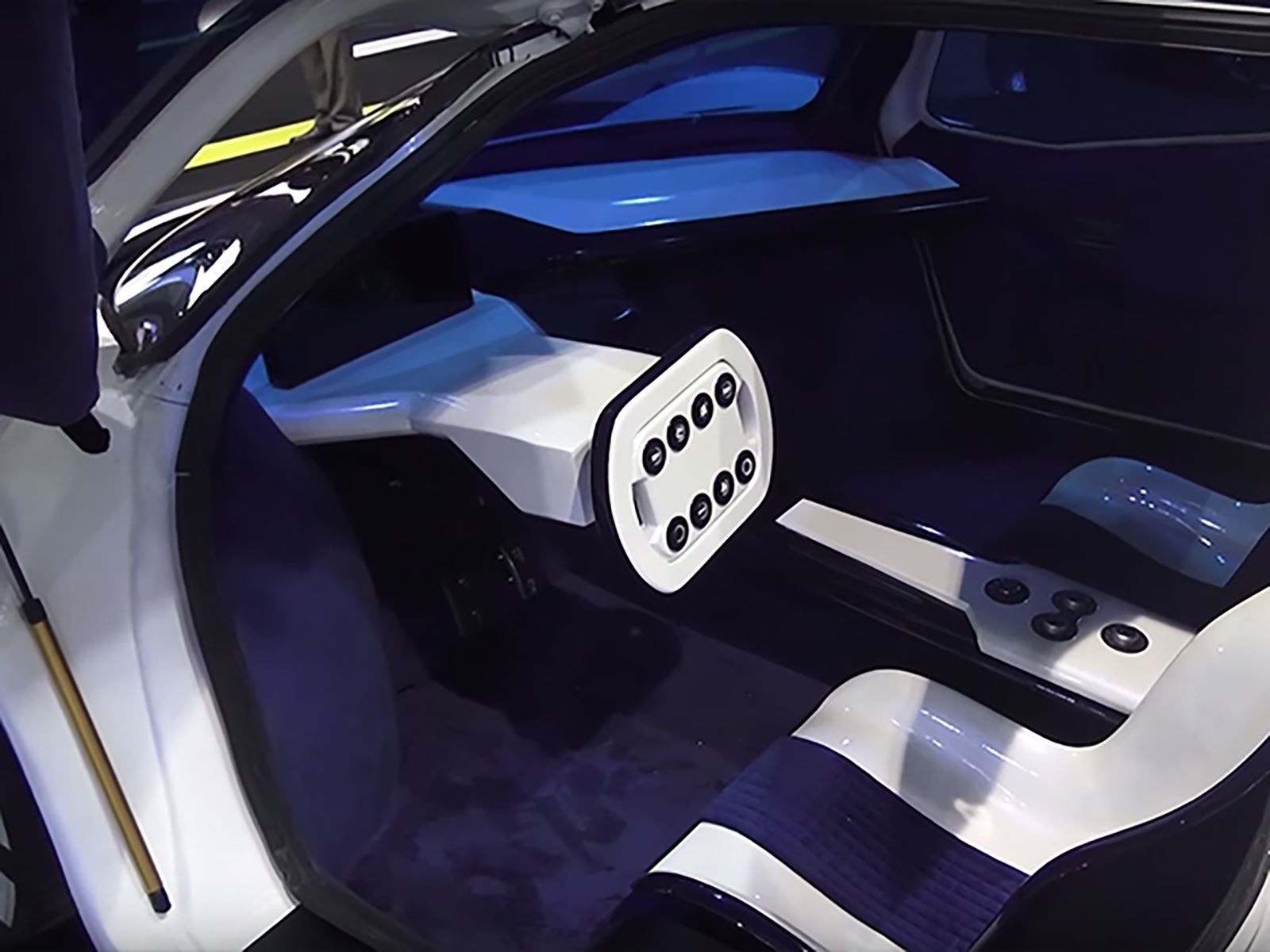 New Video Shows The 5,000-HP Devel Sixteen May Actually Exist