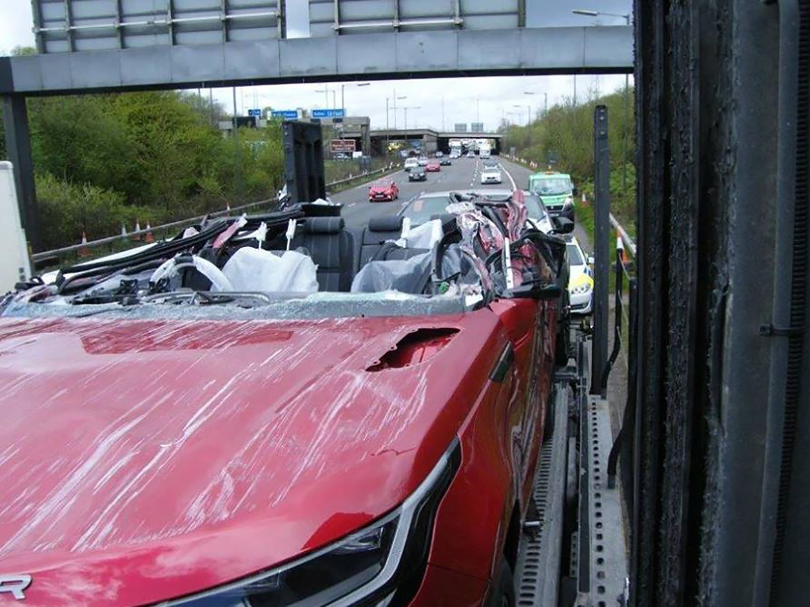 Transporter Crash Creates World's First Range Rover Velar Convertible