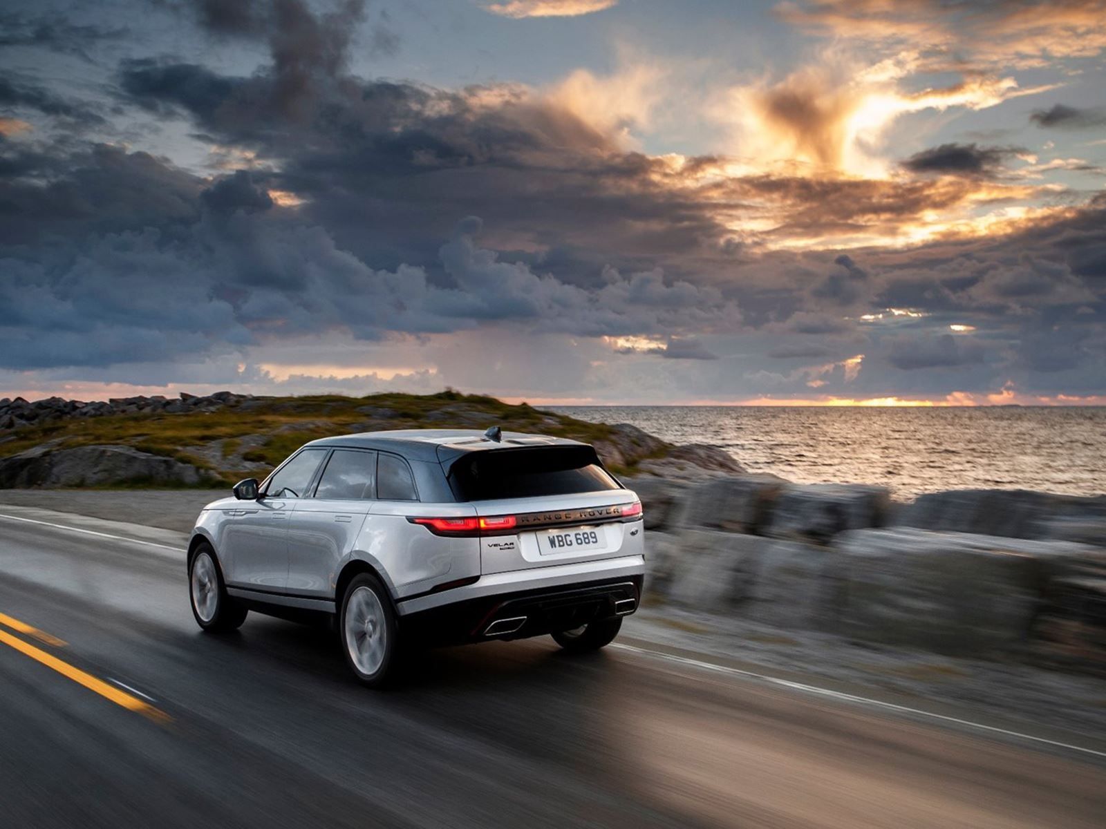 Transporter Crash Creates World's First Range Rover Velar Convertible