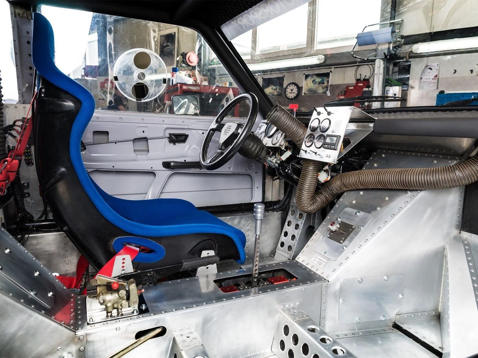 This Insane 650-HP Volkswagen Golf Packed TWO 1.8-Liter Turbo Engines