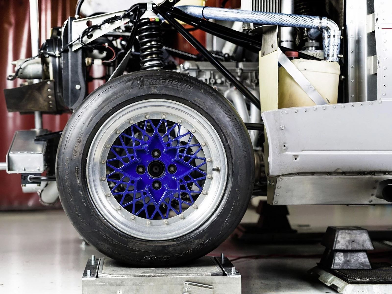 This Insane 650-HP Volkswagen Golf Packed TWO 1.8-Liter Turbo Engines