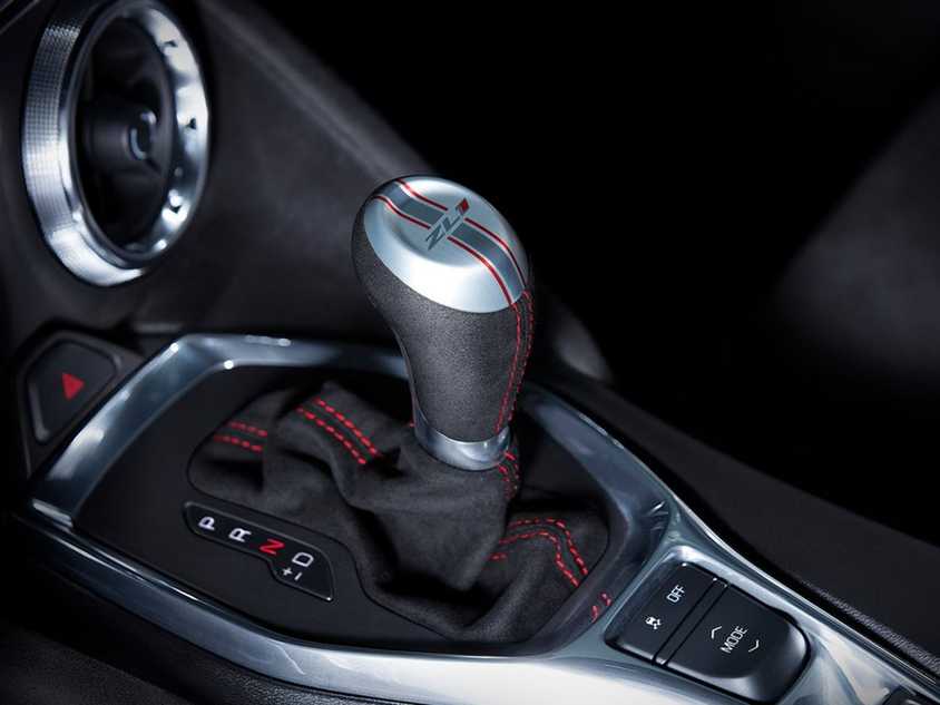 10 Automatic Sports Cars That Won’t Make You Miss A Stick Shift