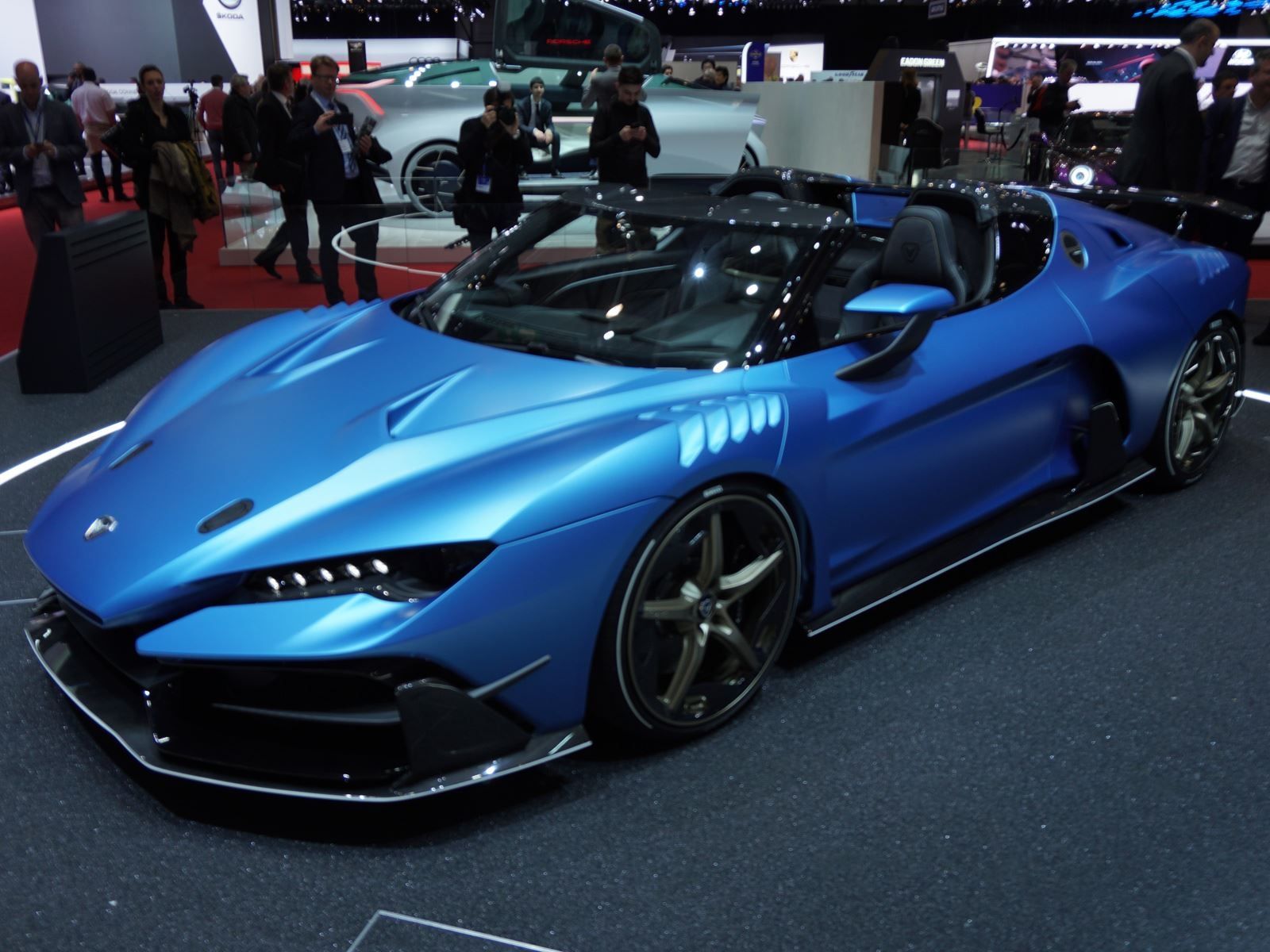 Giorgetto Giugiaro's Designs Revolutionized The Auto Industry