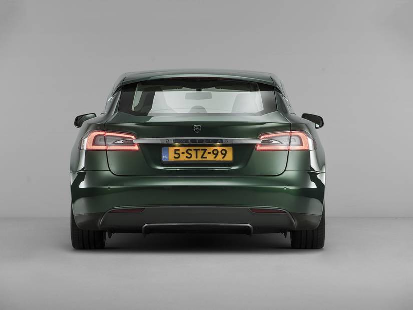 Tesla Model S Transformed Into Stunning Shooting Brake