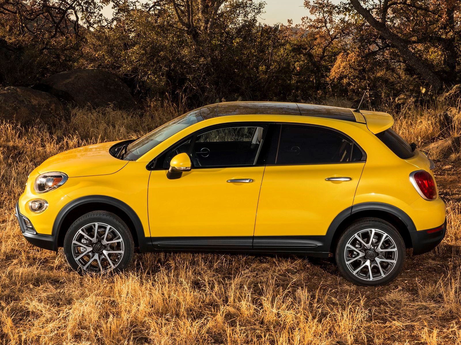 Fiat 500X Gets More Rugged-Looking Adventure Edition