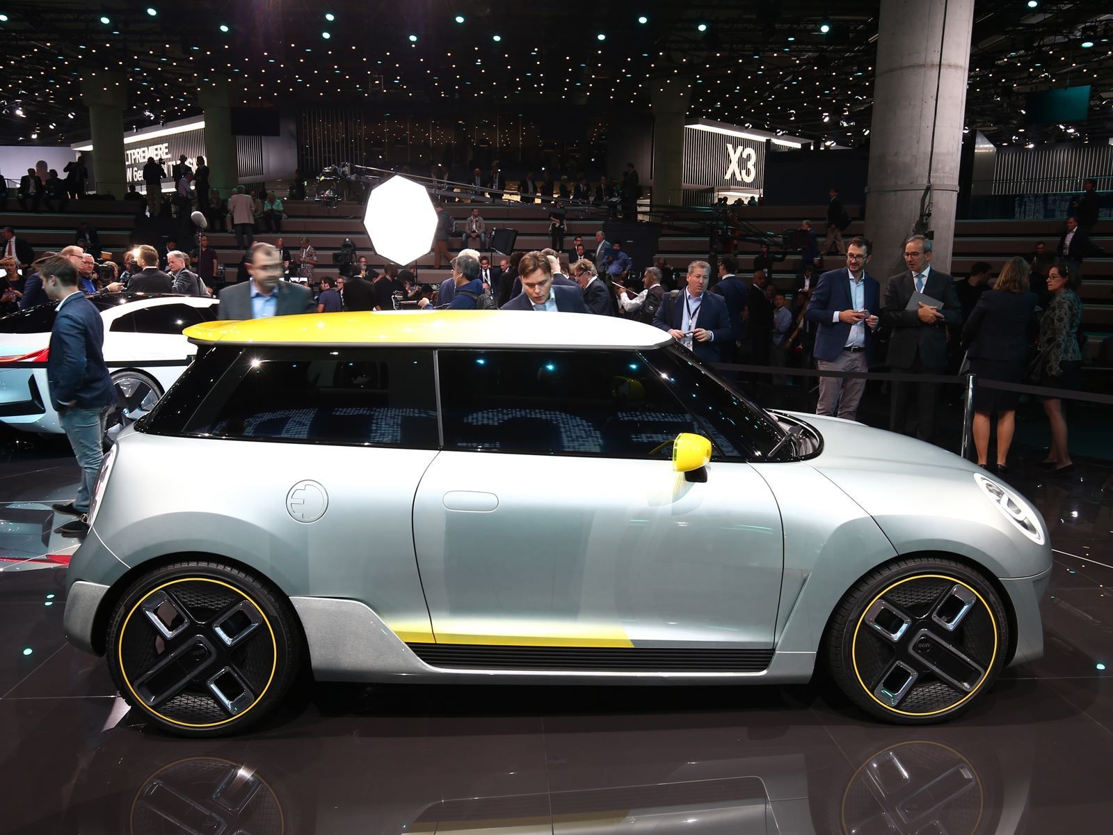 It's Pretty Obvious Why Going Electric Is Hard For Mini