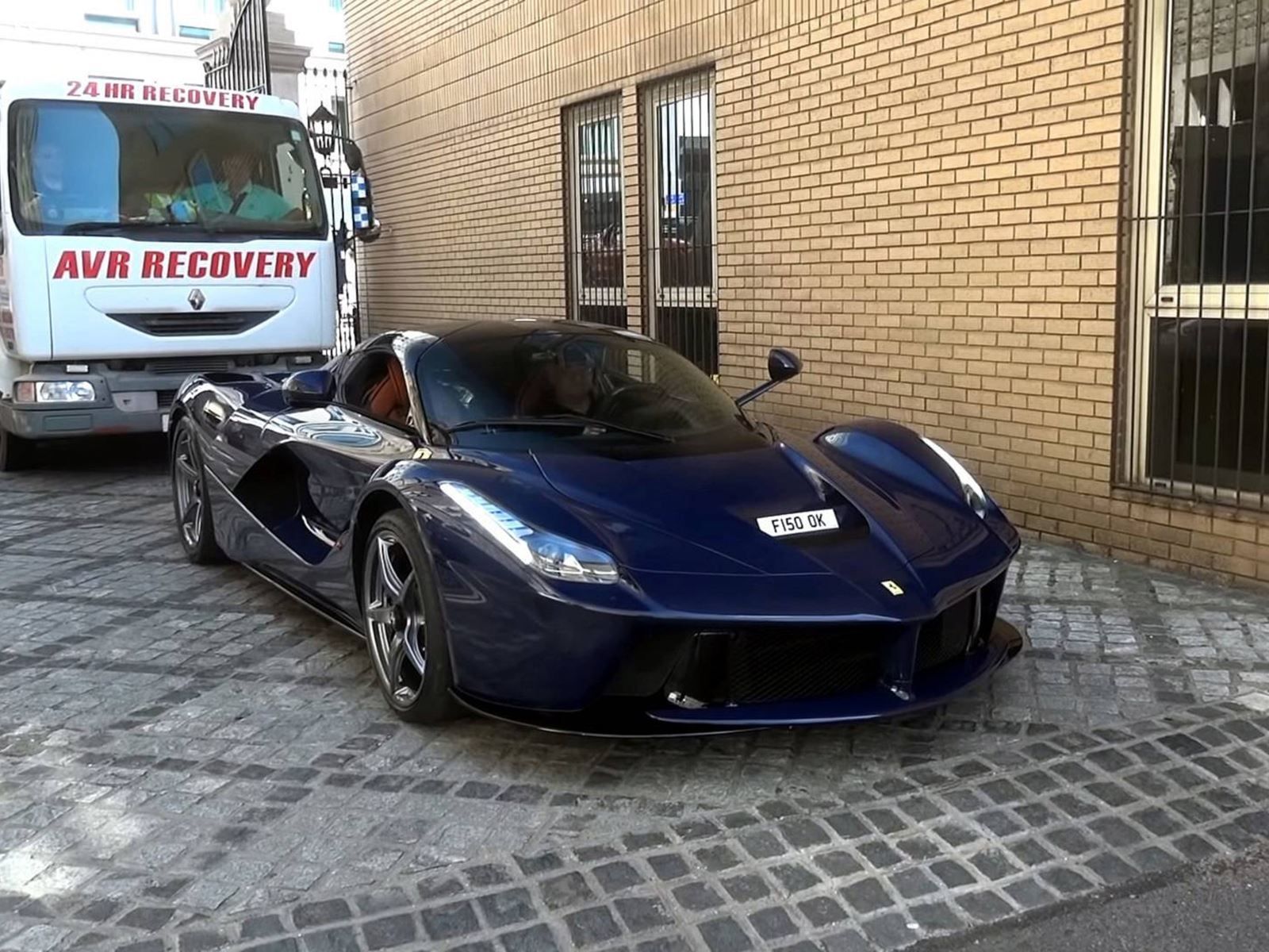 Pink Floyd Drummer Shows Off His Unique Blue LaFerrari In London