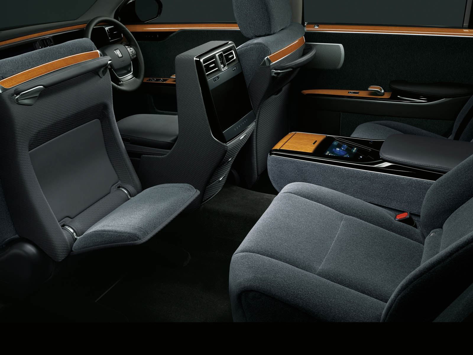 The New $200,000 Toyota Century Is More Luxurious Than Any Lexus