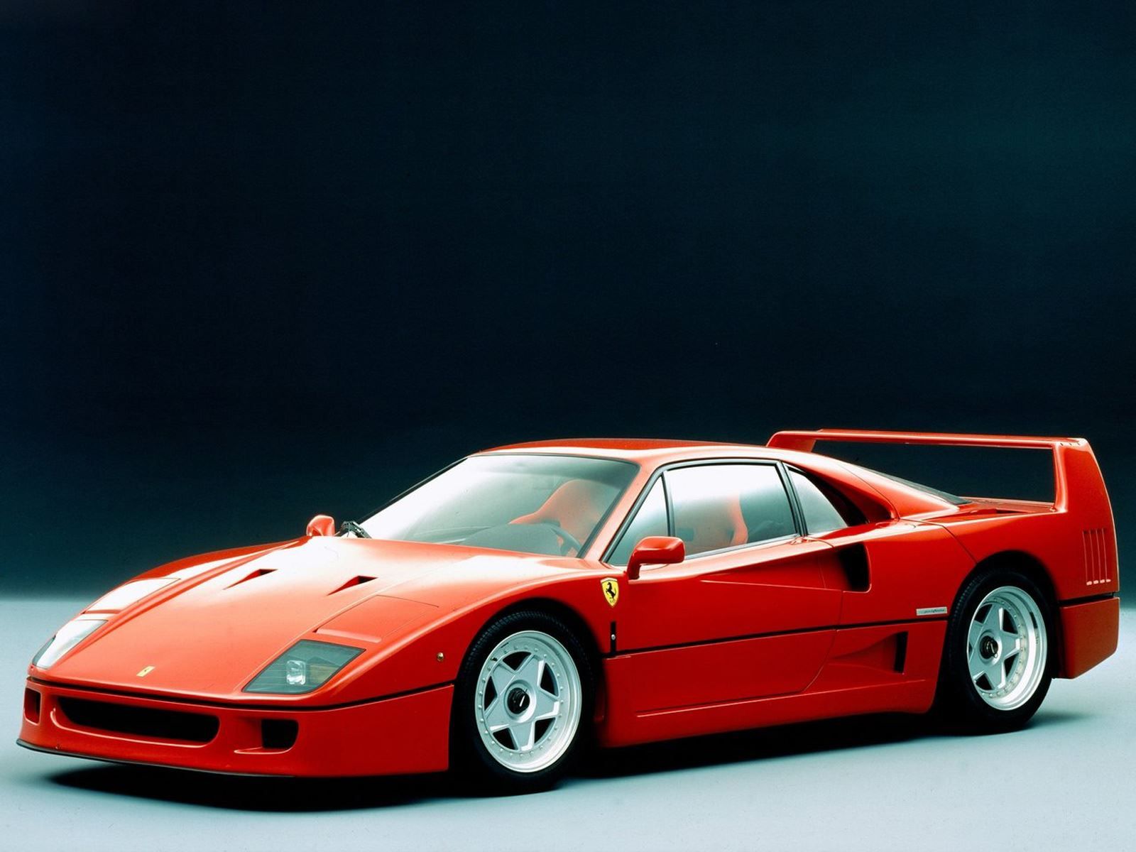 Build The Greatest Coffee Table Ever With This Ferrari F40 V8