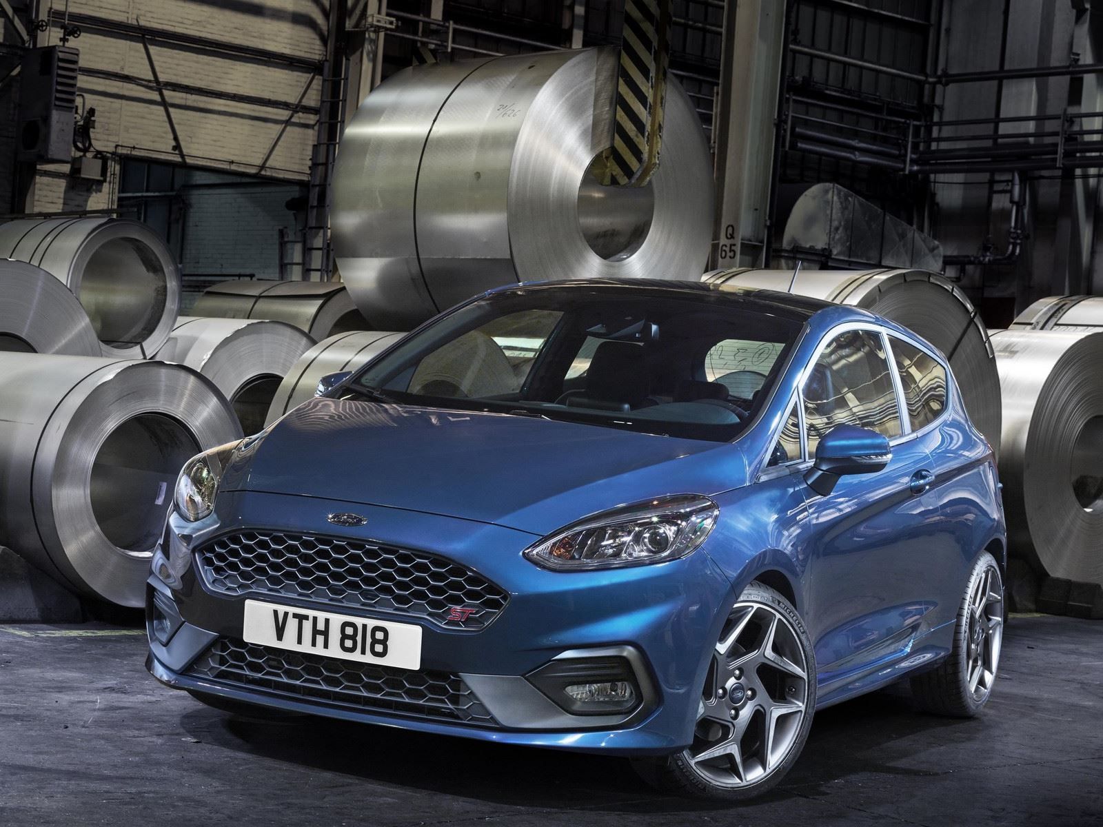 10 Incredible Small Cars We'd Love To See In The USA