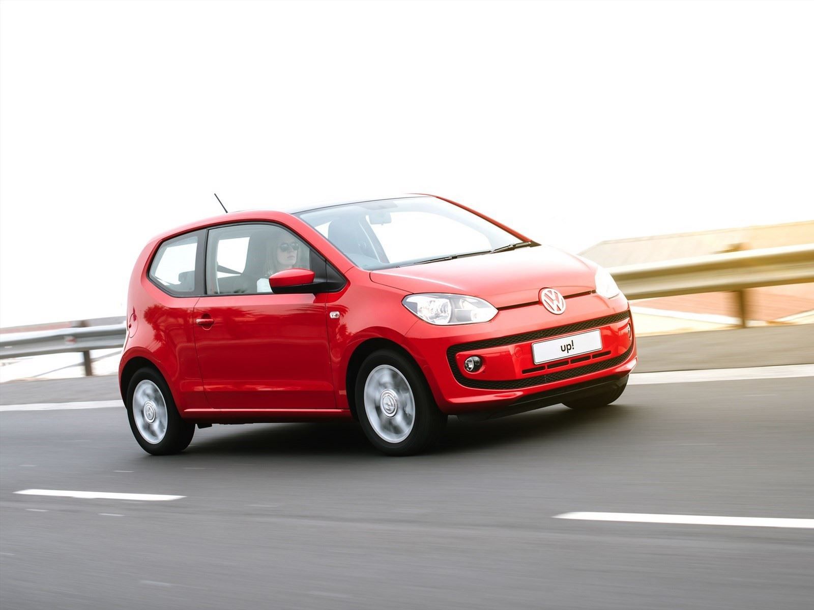 10 Incredible Small Cars We'd Love To See In The USA