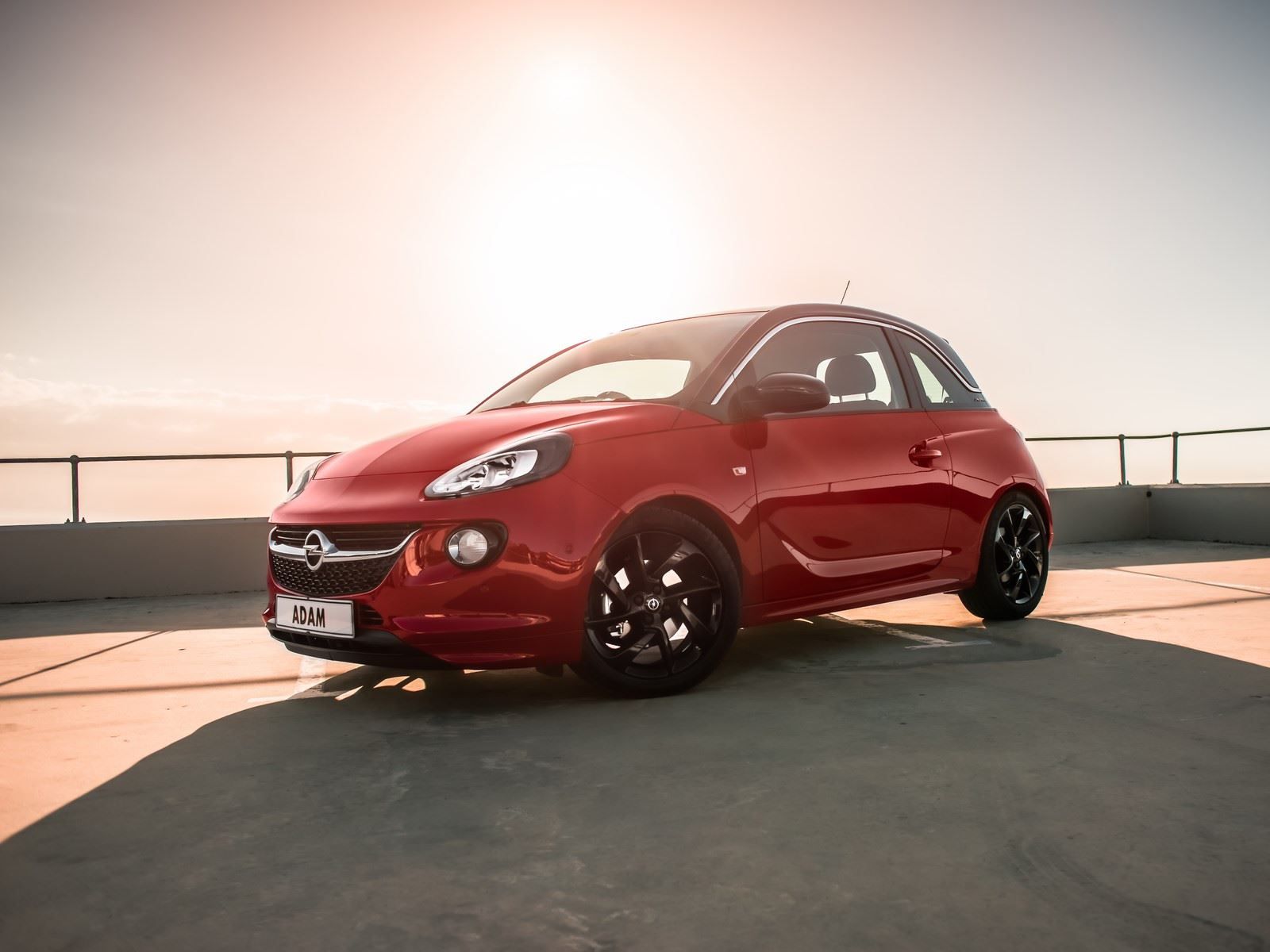 10 Incredible Small Cars We'd Love To See In The USA