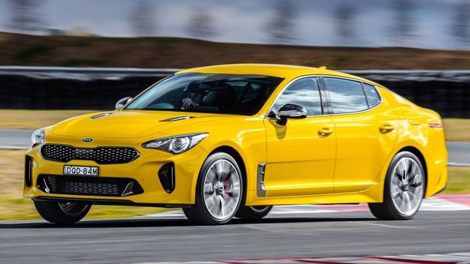 Kia Will Respray All Sunset Yellow Stingers Because Of Defective Paint