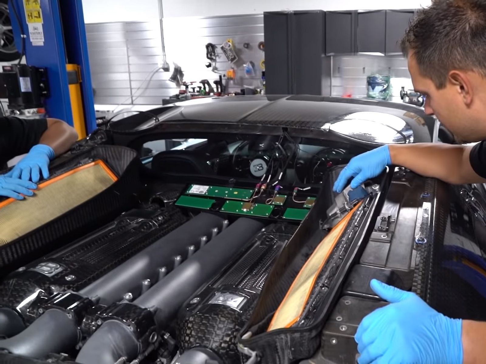 Regular Bugatti Veyron Maintenance Work Is Insanely Complex