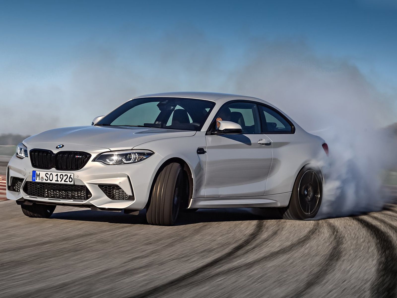 American BMW M2 Buyers Are Saving The Manual Gearbox From Death
