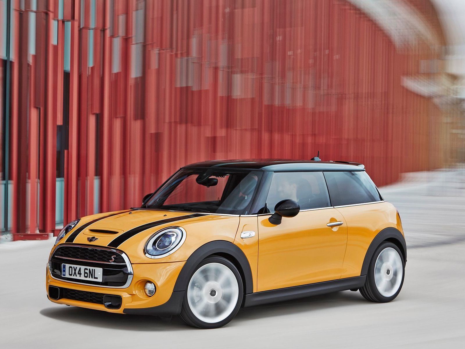 Why Mercedes-Benz Needs To Make Smart The Next MINI